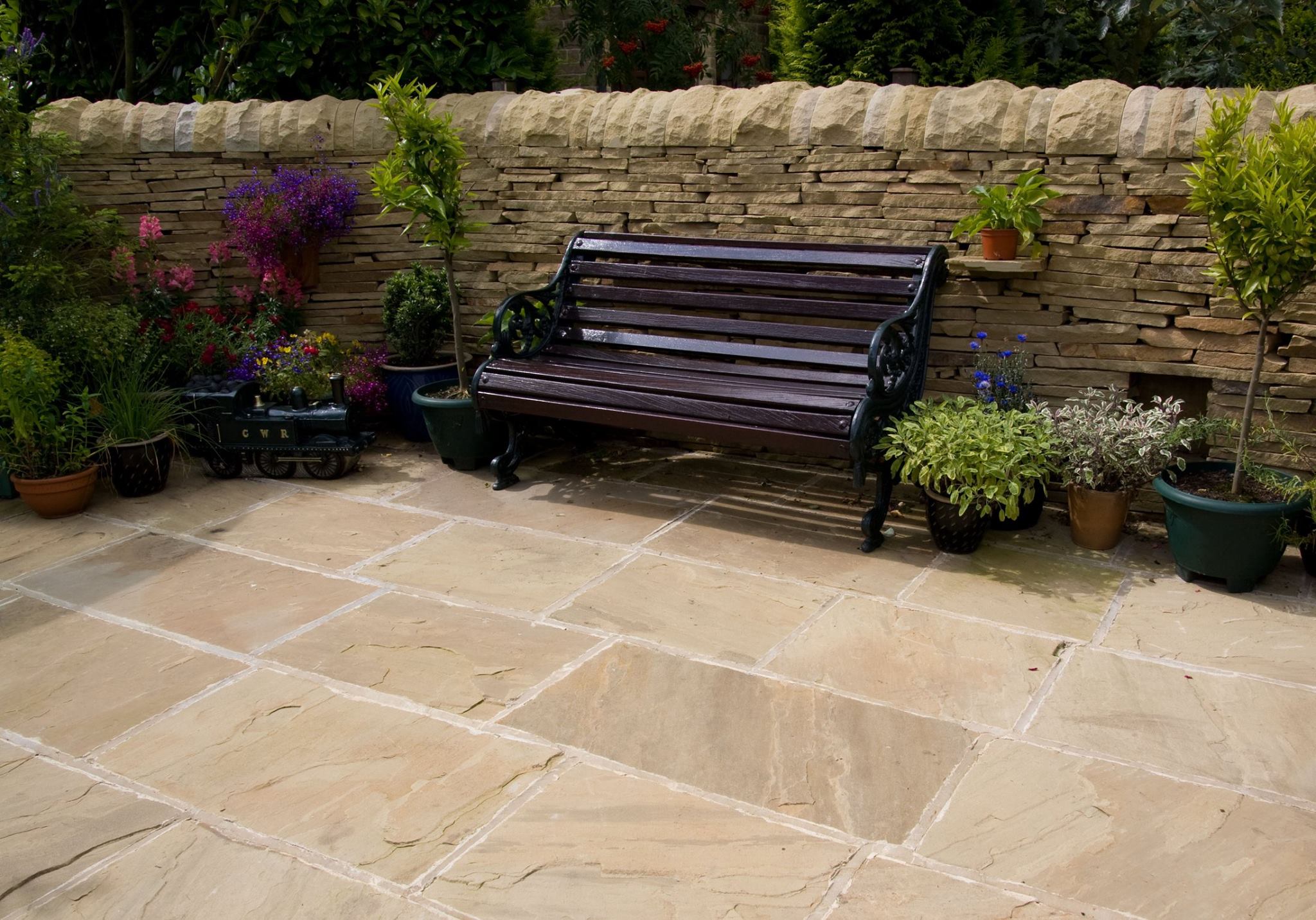 Riven Paving - Whitehall Stone Ltd
